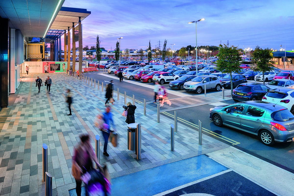 Securing a retail park | Marshalls